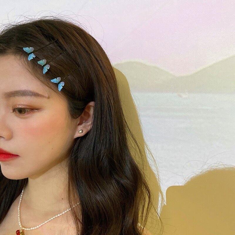 Blue Butterfly Bobby Pin Set | White Tanuki
